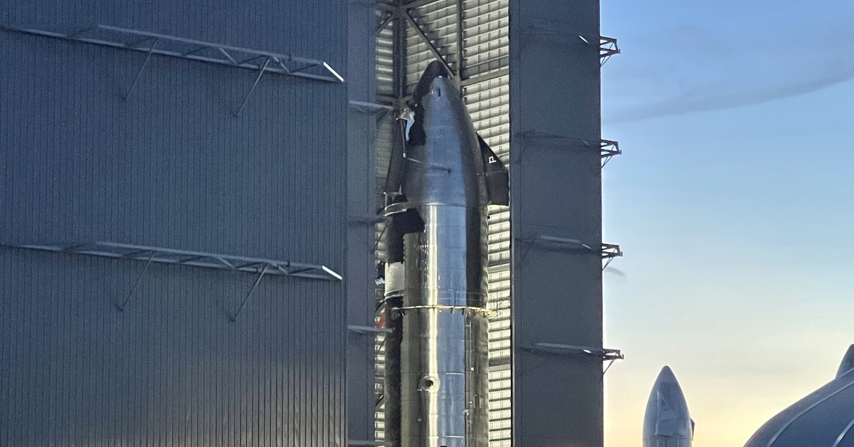 Starship S20 отправляется к стартовому комплексу | Пикабу