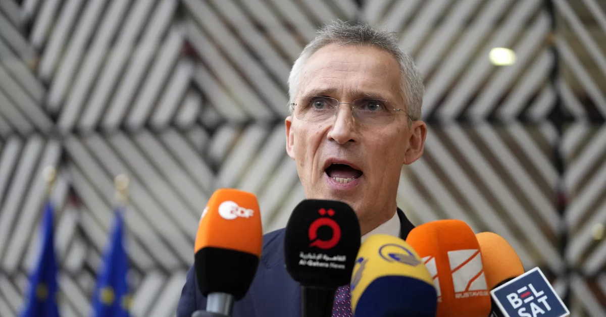 Столтенберг заявил, что арсеналы НАТО опустели из-за Украины | Пикабу