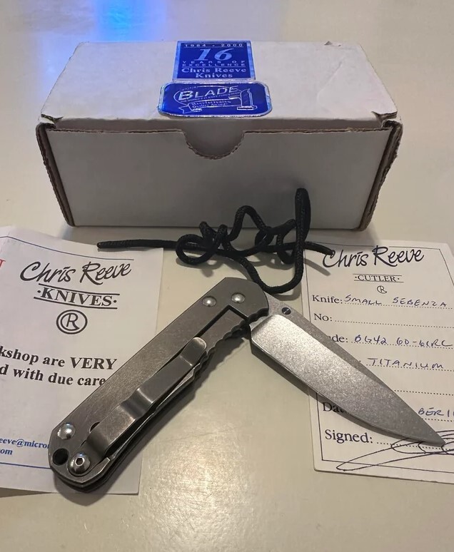 Широко известный в узких кругах. Sebenza - нож-легенда родом из Южной ...