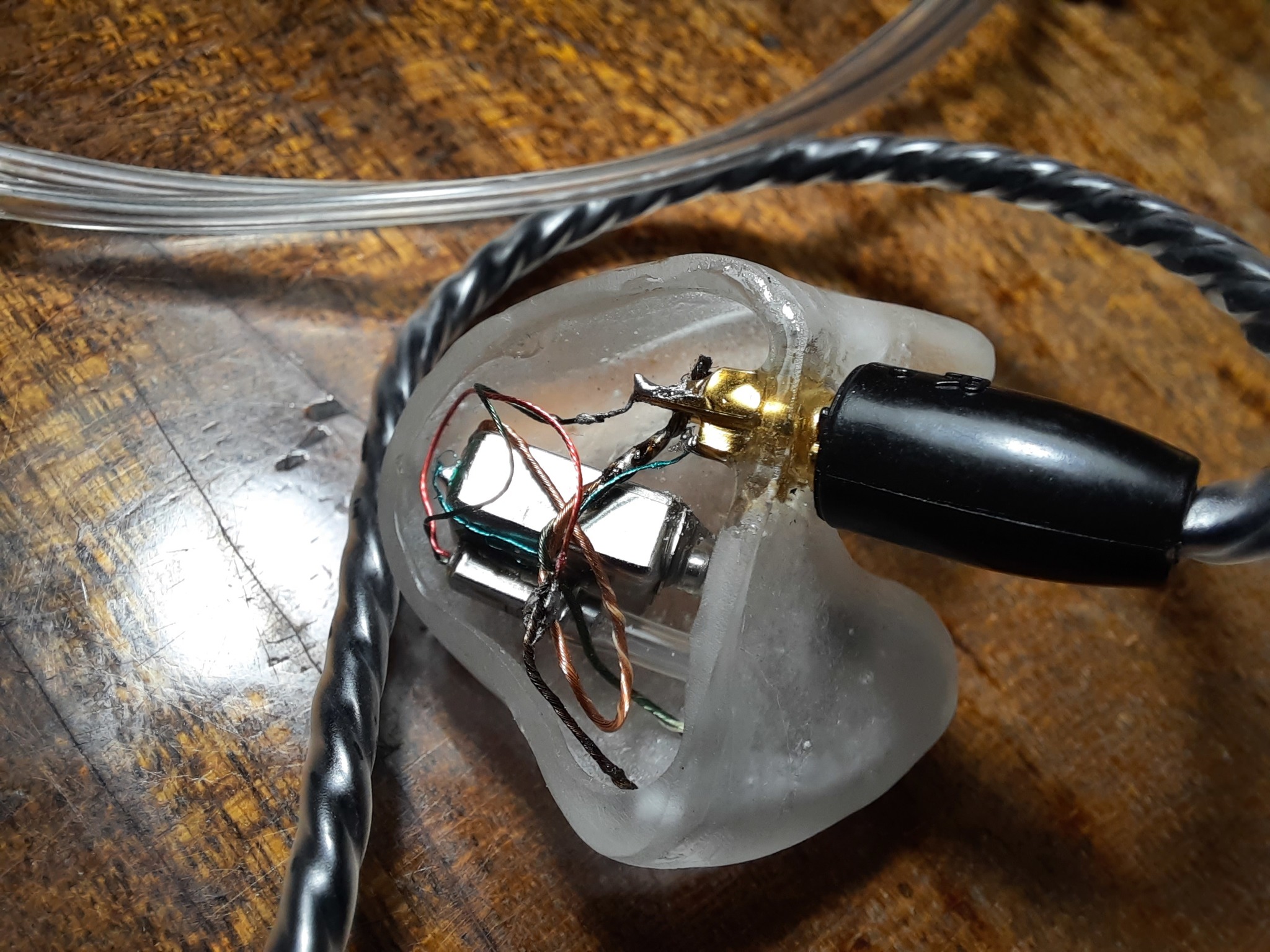 Custom IEM DIY girl-edition - 14.05.21 18:32 | Пикабу