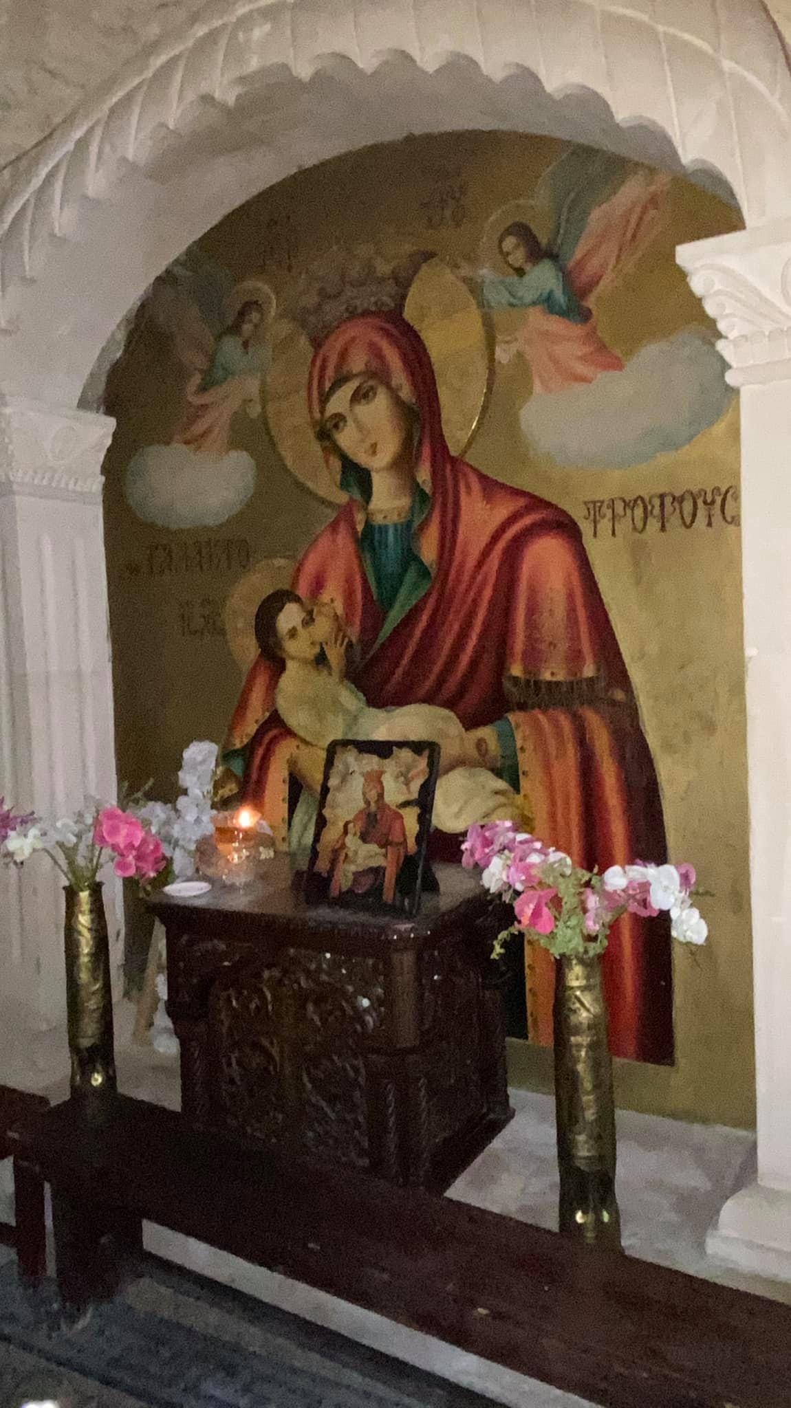 Святая Мария млекопитательница | Пикабу