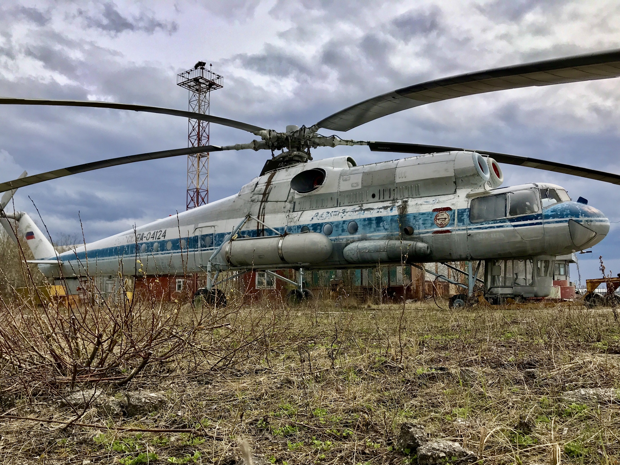 Воздушный кран МИ-10к | Пикабу