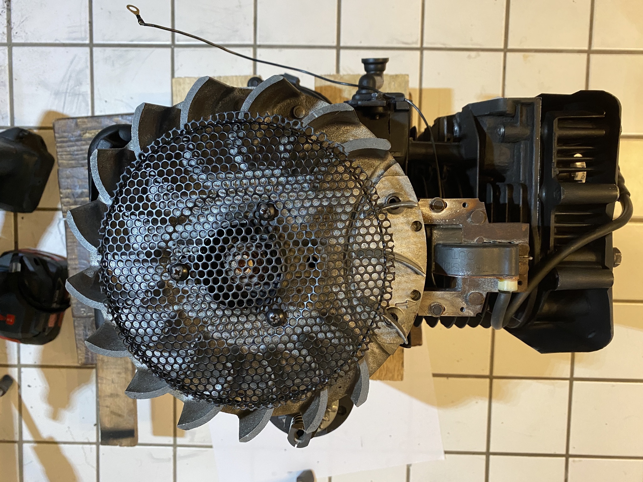 Немного о внутренностях мотора Briggs and Stratton | Пикабу