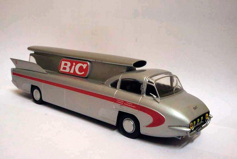 Какими бывают бренд-мобили - 19.04.23 11:46 | Пикабу