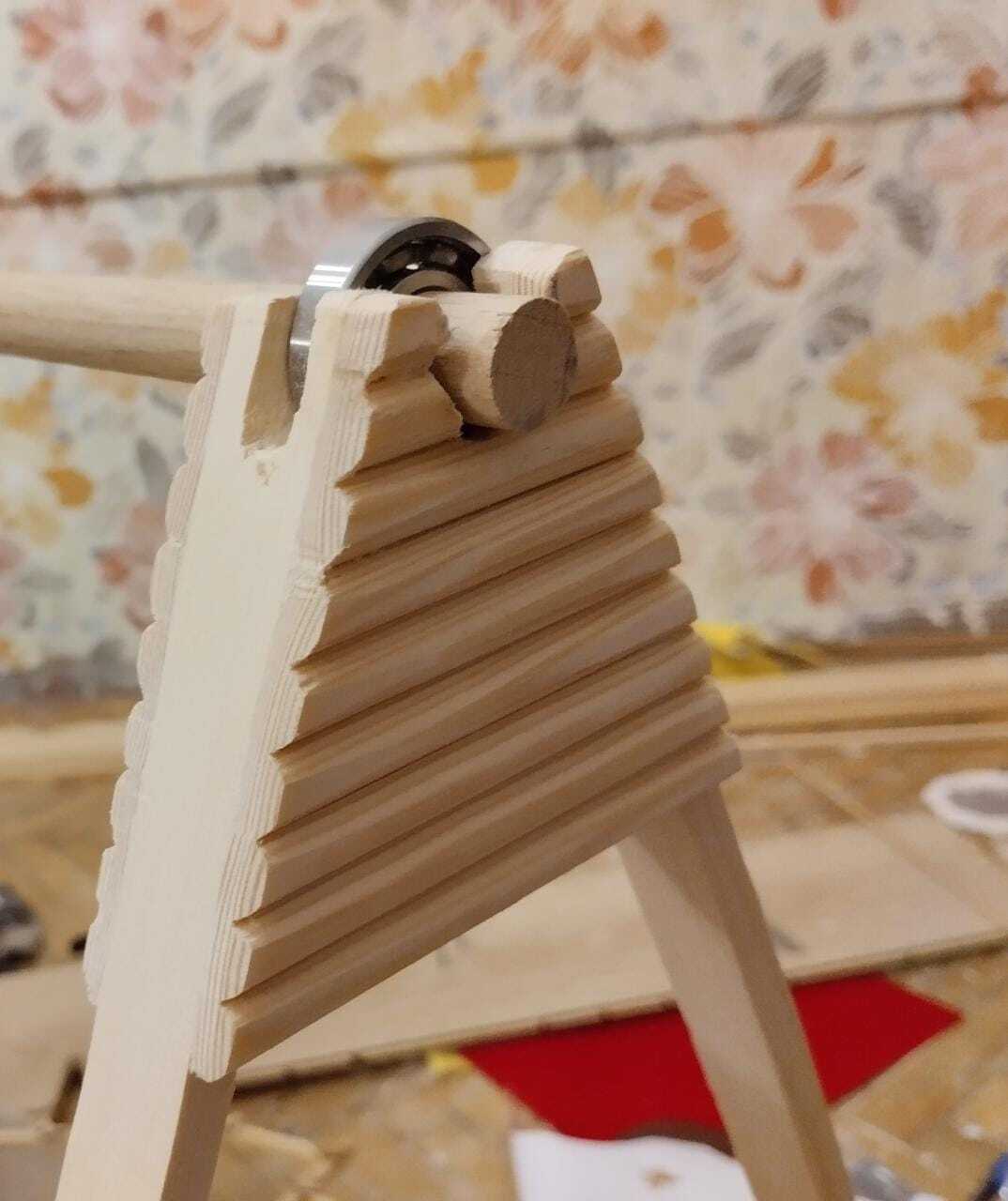 Игрушка-миниатюра колесо обозрения | Пикабу