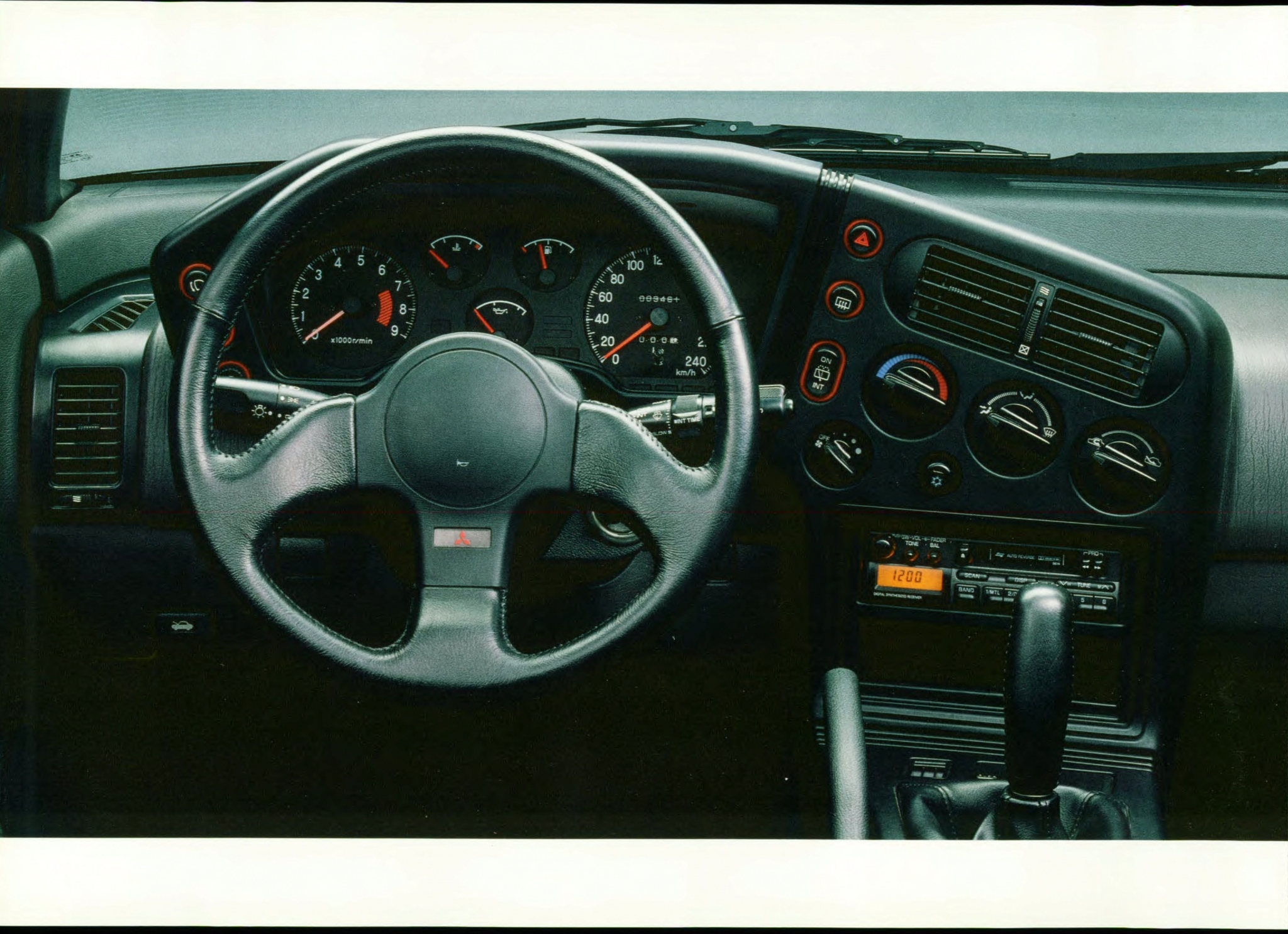 Брошюра Mitsubishi Eclipse за 1992 год | Пикабу