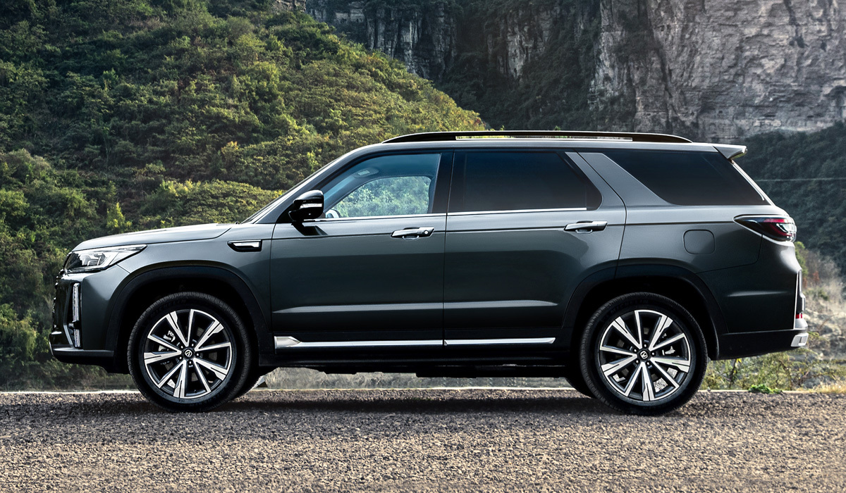 Обновленный Changan CS95 - 25.10.23 10:19 | Пикабу