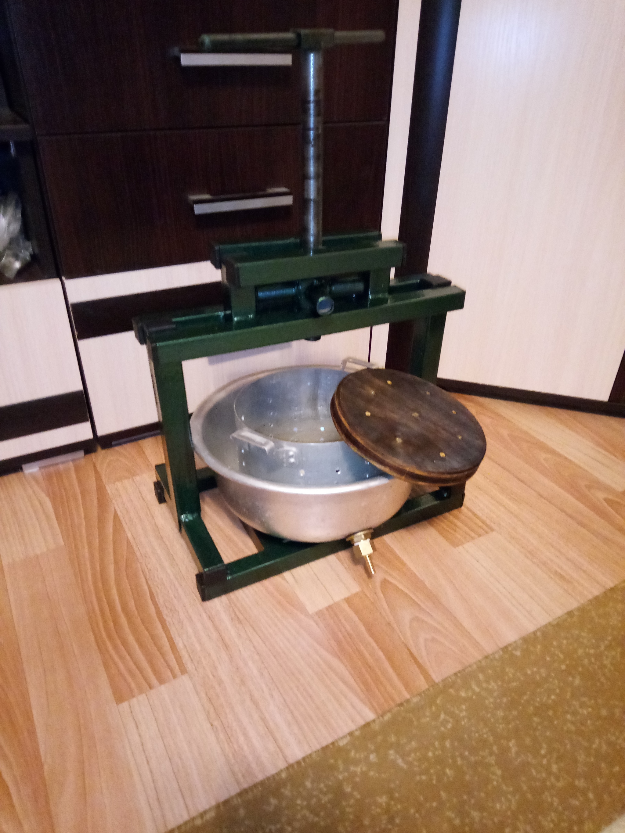 Самодельная винтовая соковыжималка | Пикабу