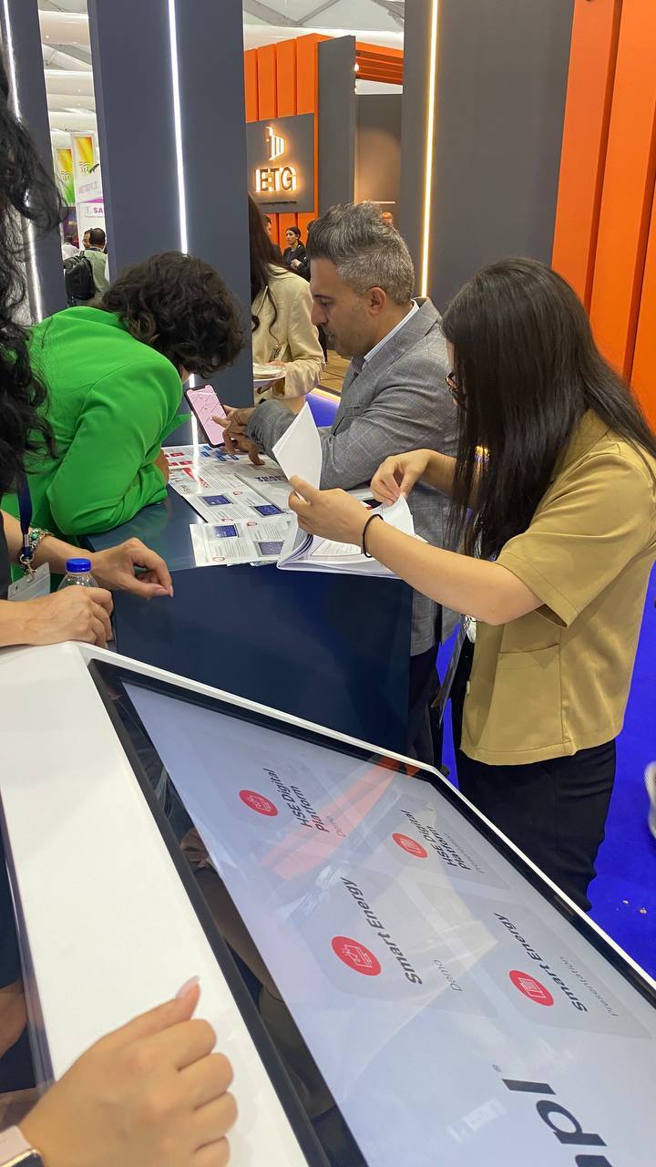 Подготовка к международной конференции с помощью Skyeng - 13.12.23 10:55 | Пикабу