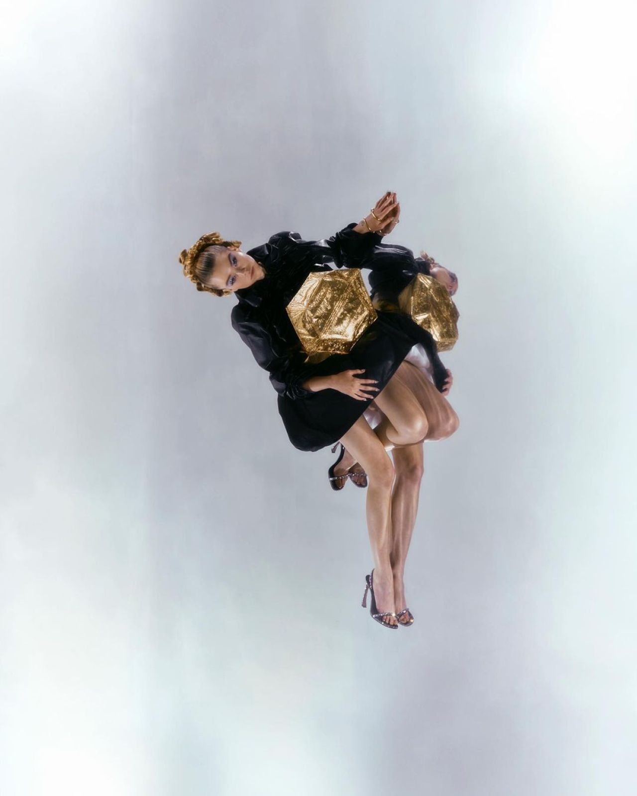 #Фотосессии2023: Милли Олкок для Pull Letter Magazine - 19.12.23 22:17 ...