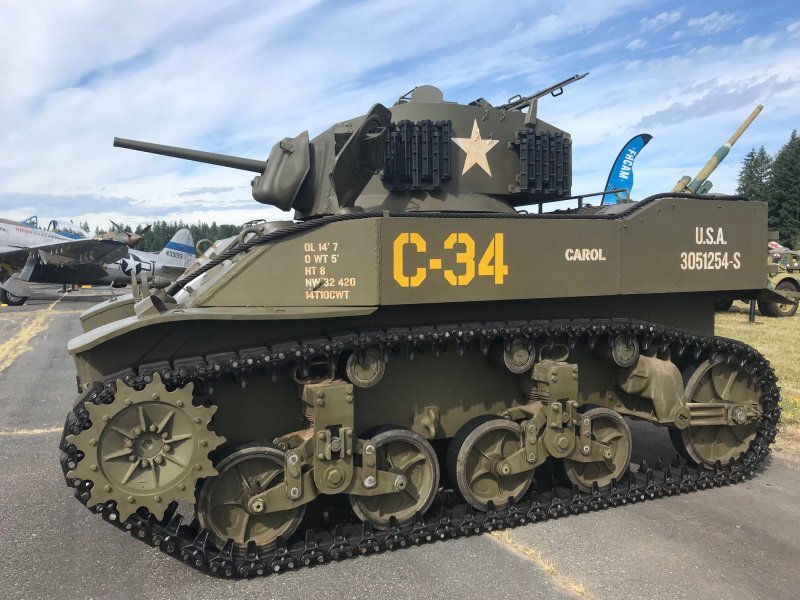 Американский лёгкий танк M5A1 | Пикабу