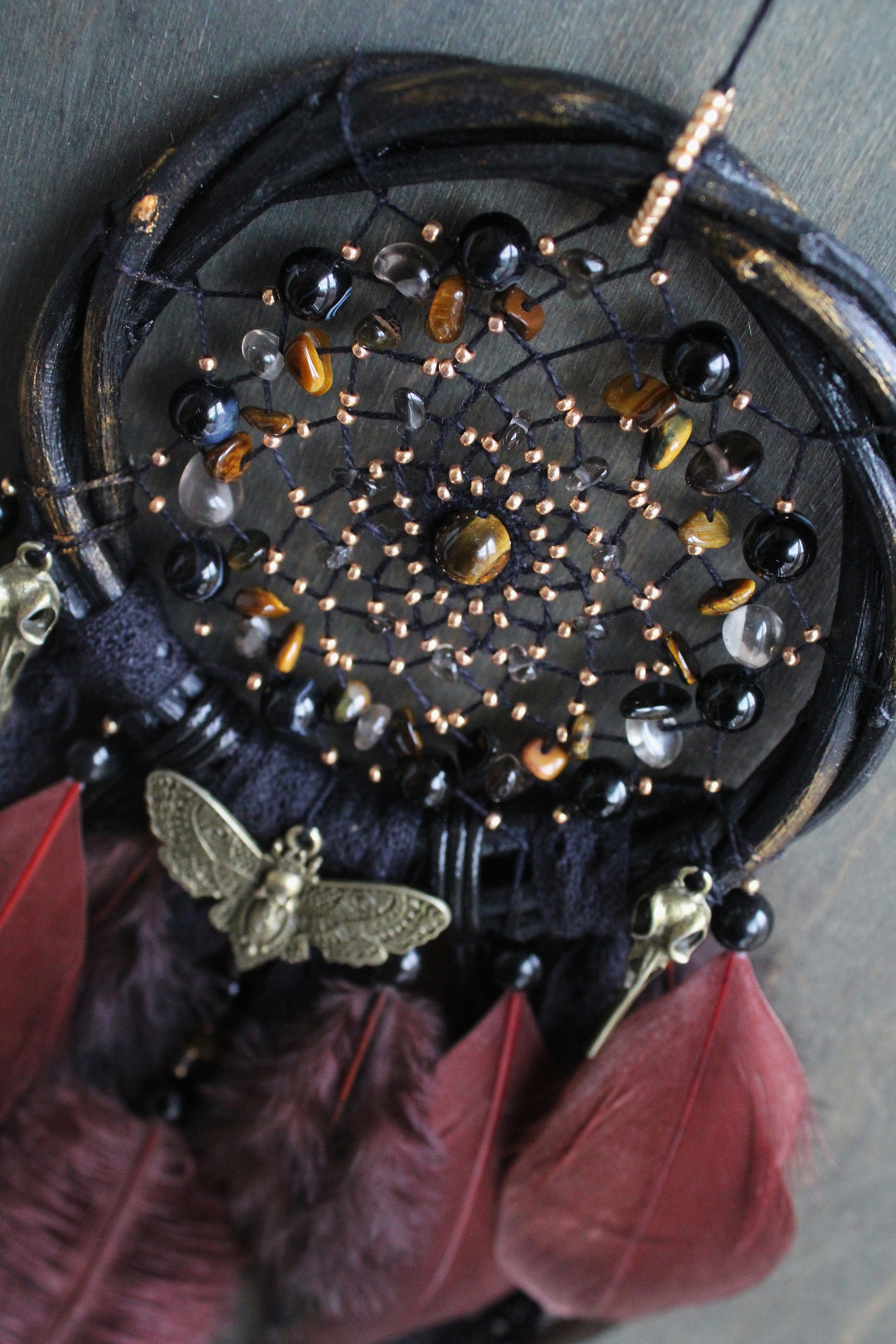 Ловцы Снов из коллекции Tell me a Fable - 22.04.24 11:40 | Пикабу